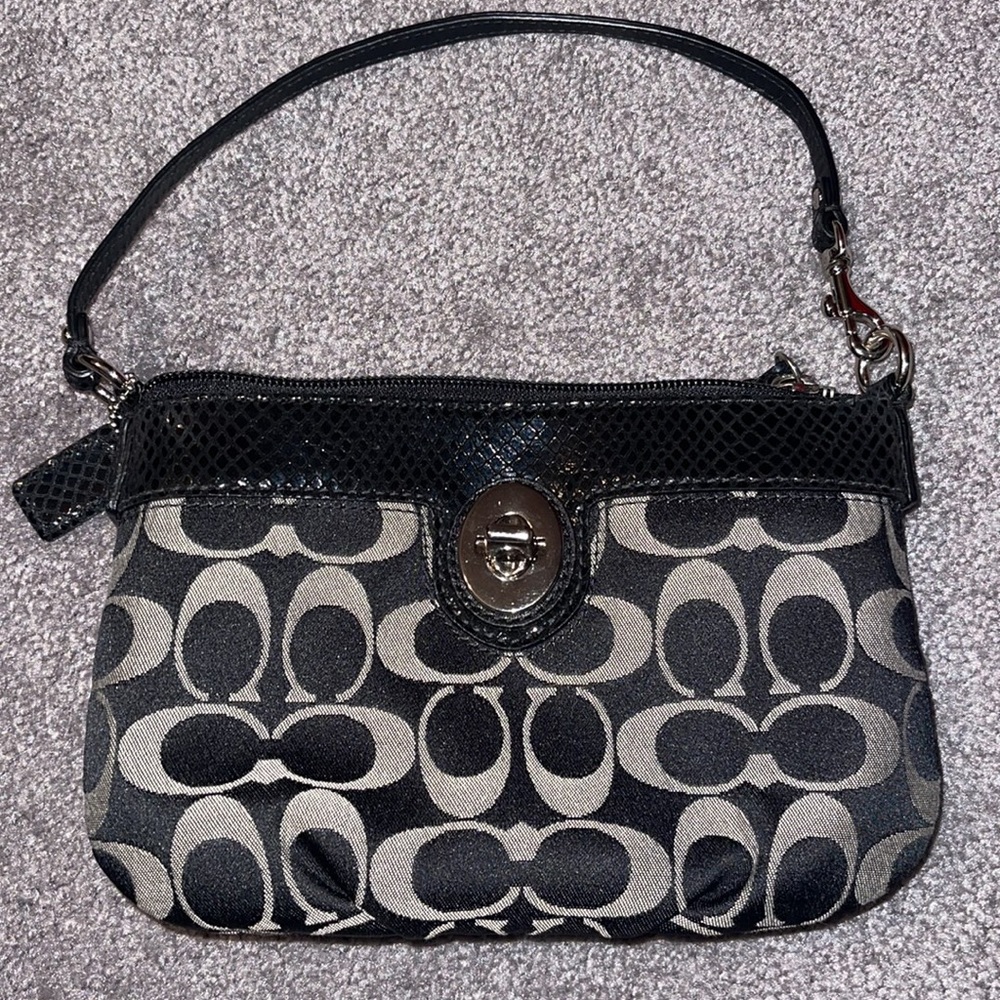 Coach Signature Clutch Mini Bag/Clutch (Black) - Gem